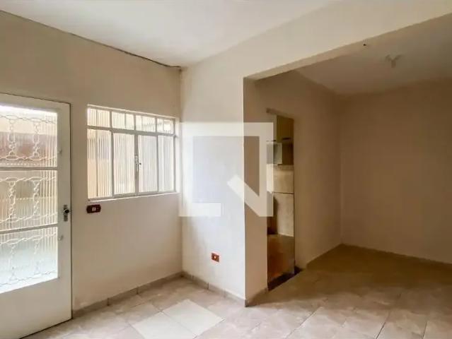 Casa / Sobrado para Locação em São Paulo/SP Vila Ré 1 Quartos