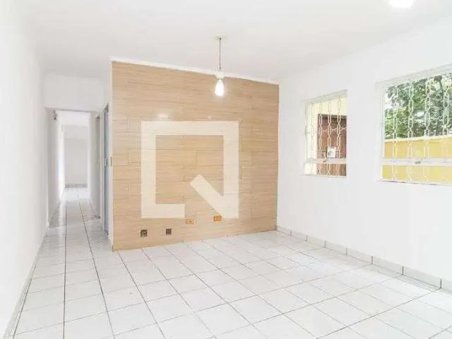 Casa / Sobrado para Locação em São Paulo/SP Vila Ré 2 Quartos