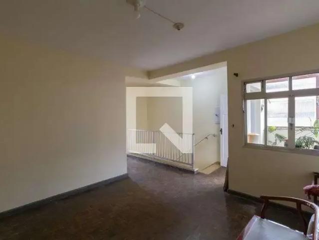 Casa / Sobrado para Locação em São Paulo/SP Vila Ré 3 Quartos