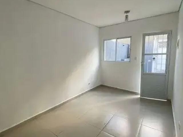 Casa / Sobrado para Locação em São Paulo/SP Vila Romero 2 Quartos