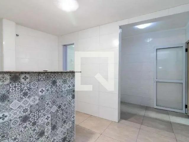 Casa / Sobrado para Locação em São Paulo/SP Vila Roque 1 Quartos