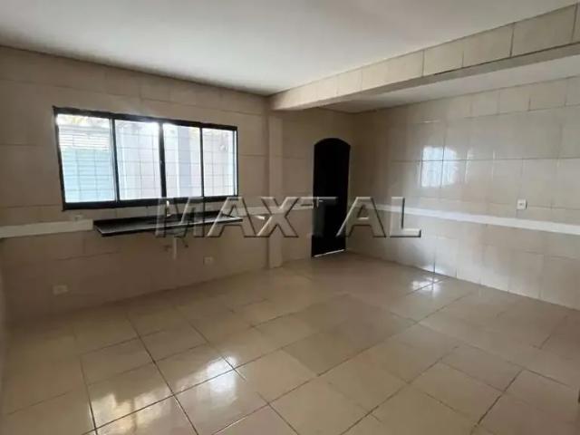 Casa / Sobrado para Locação em São Paulo/SP Vila Santa Terezinha Zona Norte 2 Quartos
