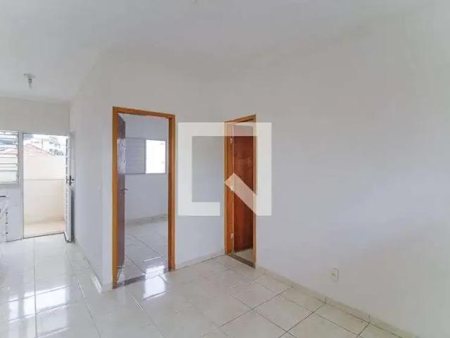 Casa / Sobrado para Locação em São Paulo/SP Vila Santa Clara 1 Quartos