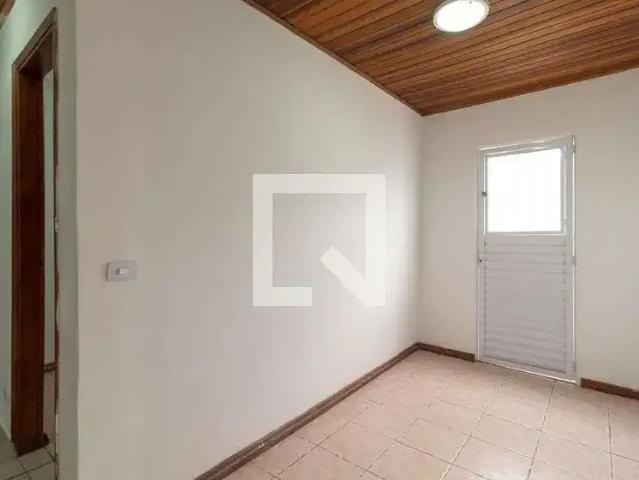 Casa / Sobrado para Locação em São Paulo/SP Vila Santa Maria 1 Quartos