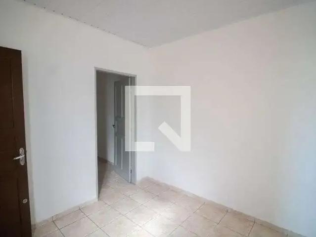 Casa / Sobrado para Locação em São Paulo/SP Vila Santa Maria 1 Quartos