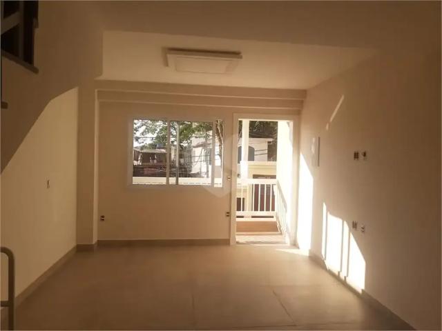 Casa / Sobrado para Locação em São Paulo/SP Vila Sônia 2 Quartos