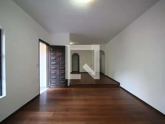 Casa / Sobrado para Locação em São Paulo/SP Vila Sônia 3 Quartos