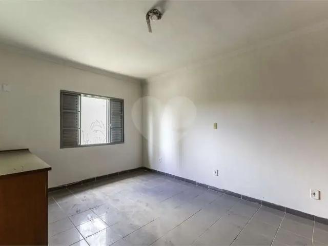 Casa / Sobrado para Locação em São Paulo/SP Vila Sônia 3 Quartos