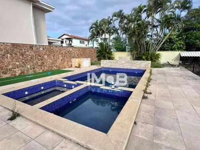 Casa / Sobrado para Locação em São Pedro da Aldeia/RJ Centro 6 Quartos