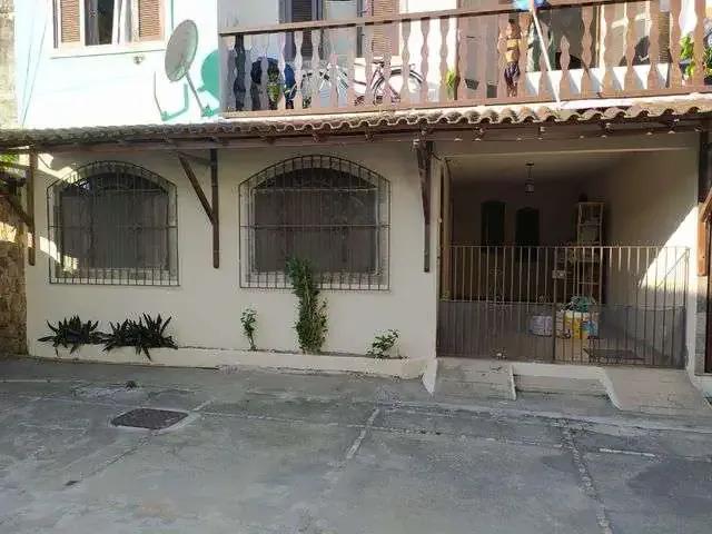 Casa / Sobrado para Locação em São Pedro da Aldeia/RJ Centro 2 Quartos
