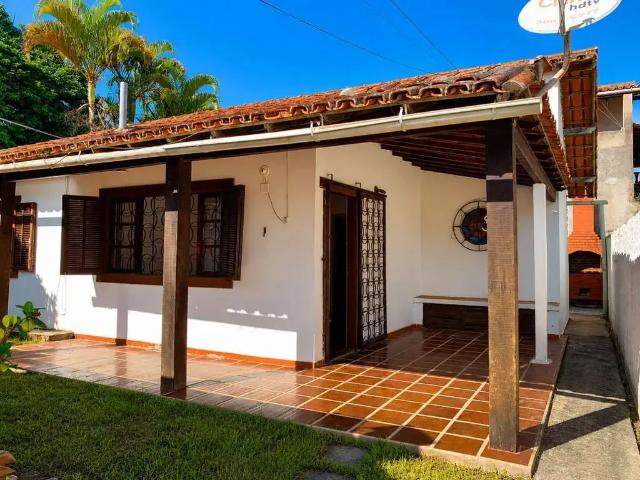 Casa / Sobrado para Locação em São Pedro da Aldeia/RJ Centro 2 Quartos