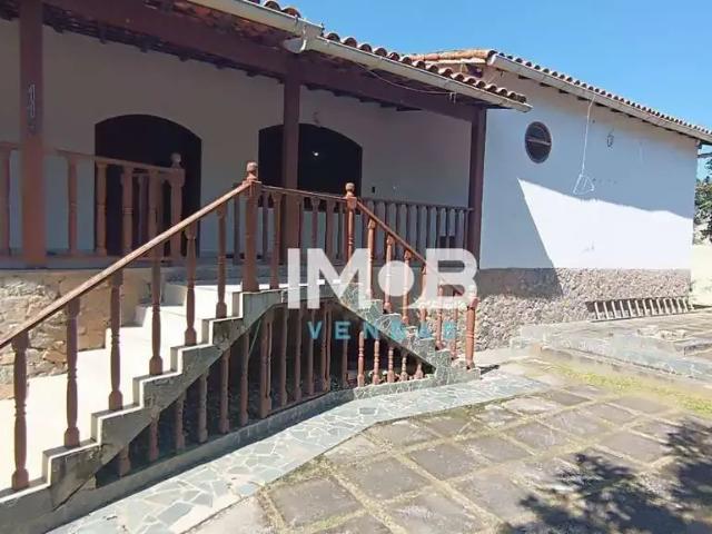 Casa / Sobrado para Locação em São Pedro da Aldeia/RJ Centro 3 Quartos
