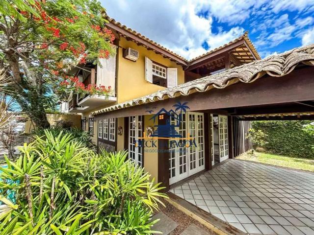 Casa / Sobrado para Locação em São Pedro da Aldeia/RJ Centro 3 Quartos