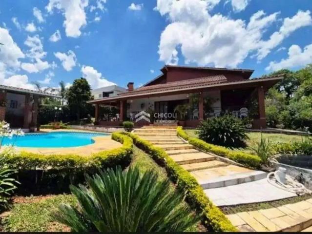 Casa / Sobrado para Locação em São Roque/SP Bairro do Carmo 4 Quartos