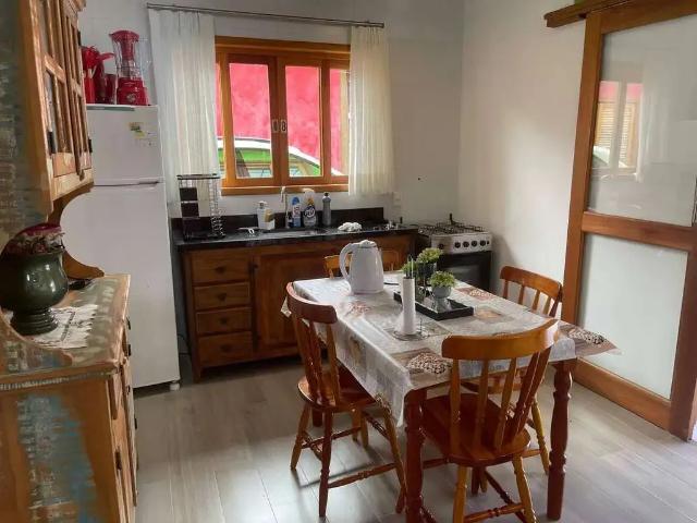 Casa / Sobrado para Locação em São Sebastião/SP Maresias 2 Quartos