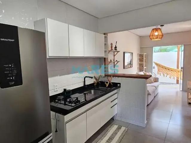 Casa / Sobrado para Locação em São Sebastião/SP Barra do Sahy 2 Quartos