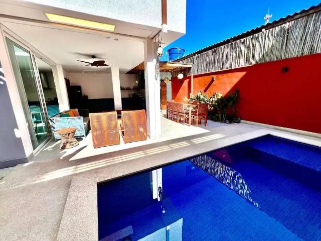 Casa / Sobrado para Locação em São Sebastião/SP Juquehy 4 Quartos