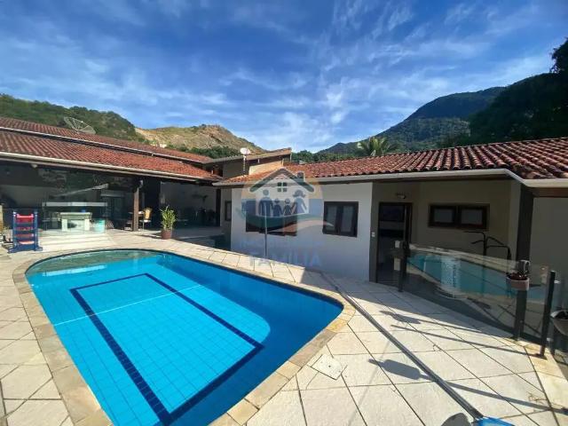 Casa / Sobrado para Locação em São Sebastião/SP São Francisco da Praia 6 Quartos