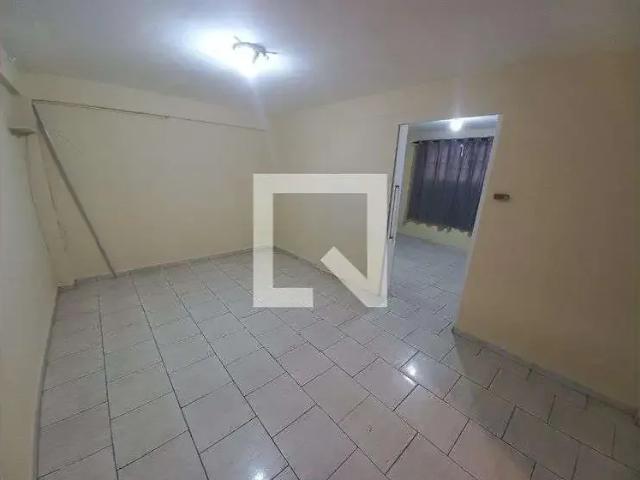 Casa / Sobrado para Locação em São Vicente/SP Vila São Jorge 1 Quartos