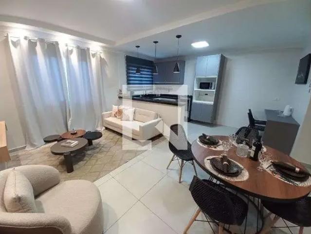 Casa / Sobrado para Locação em São Vicente/SP Vila São Jorge 2 Quartos