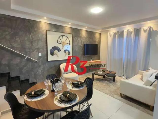 Casa / Sobrado para Locação em São Vicente/SP Vila São Jorge 2 Quartos