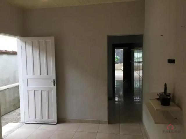 Casa / Sobrado para Locação em São Vicente/SP Vila São Jorge 2 Quartos