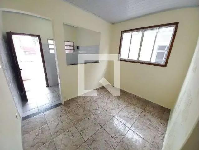 Casa / Sobrado para Locação em São Vicente/SP Catiapoa 1 Quartos