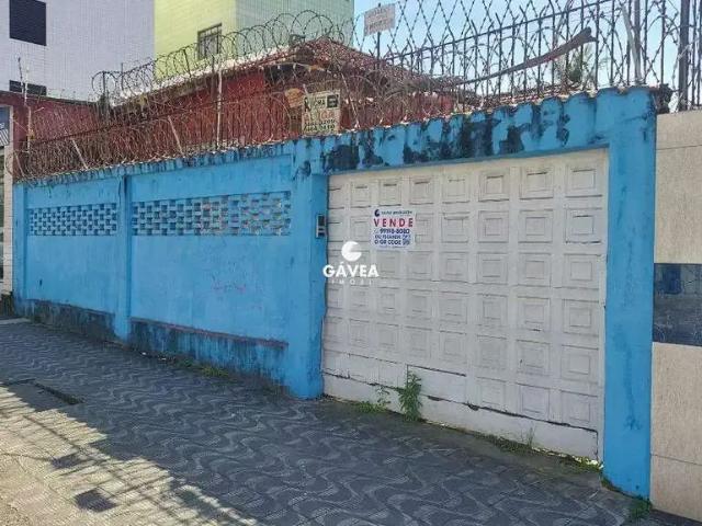Casa / Sobrado para Locação em São Vicente/SP Centro 3 Quartos
