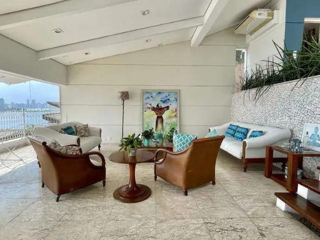 Casa / Sobrado para Locação em São Vicente/SP Parque Prainha 3 Quartos