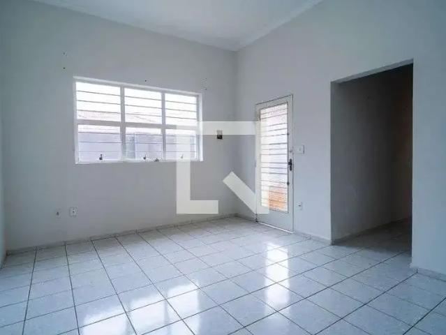 Casa / Sobrado para Locação em Sorocaba/SP Vila Assis 2 Quartos