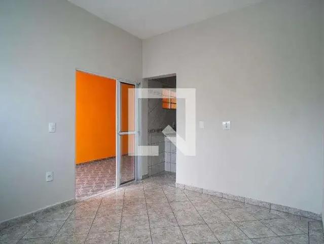 Casa / Sobrado para Locação em Sorocaba/SP Vila Barcelona 3 Quartos