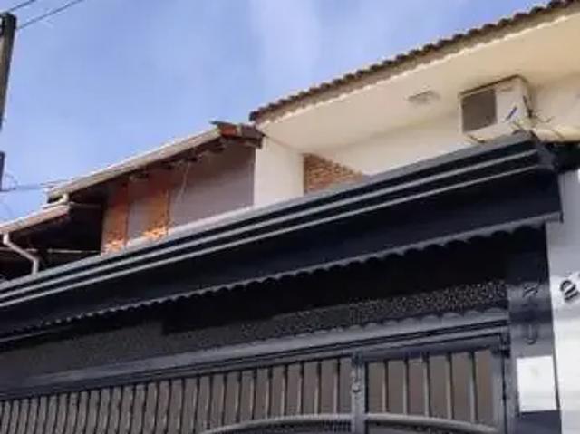 Casa / Sobrado para Locação em Sorocaba/SP Wanel Ville 3 Quartos
