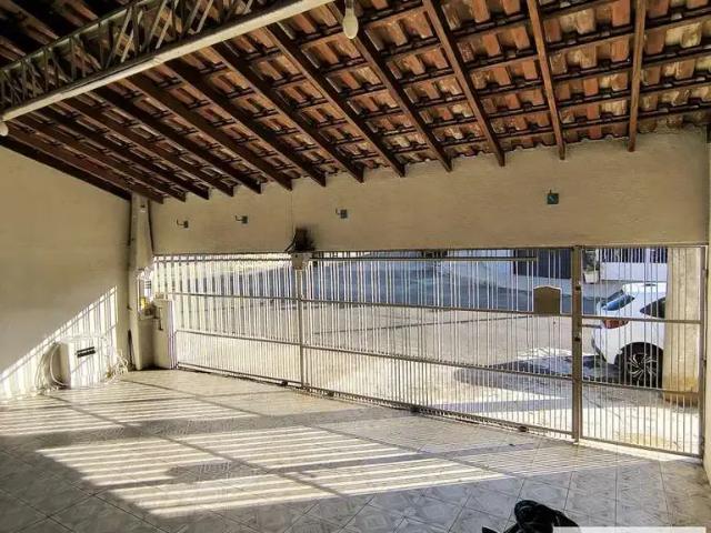 Casa / Sobrado para Locação em Sorocaba/SP Wanel Ville 3 Quartos