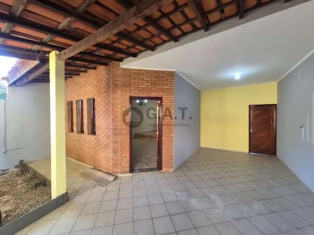 Casa / Sobrado para Locação em Sorocaba/SP Wanel Ville 3 Quartos