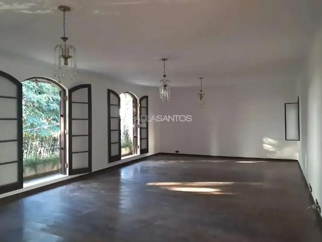 Casa / Sobrado para Locação em Sorocaba/SP Jardim Emília 3 Quartos