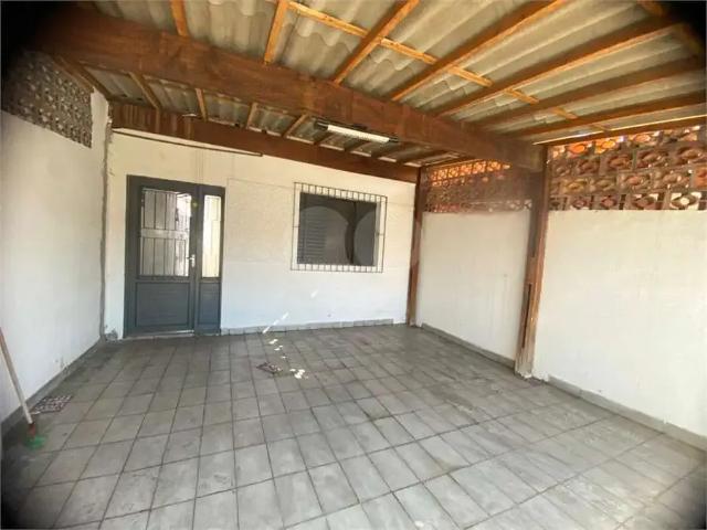 Casa / Sobrado para Locação em Sorocaba/SP Jardim Itanguá 2 Quartos