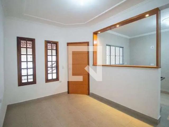 Casa / Sobrado para Locação em Sorocaba/SP Jardim Maria Antônia Prado 3 Quartos