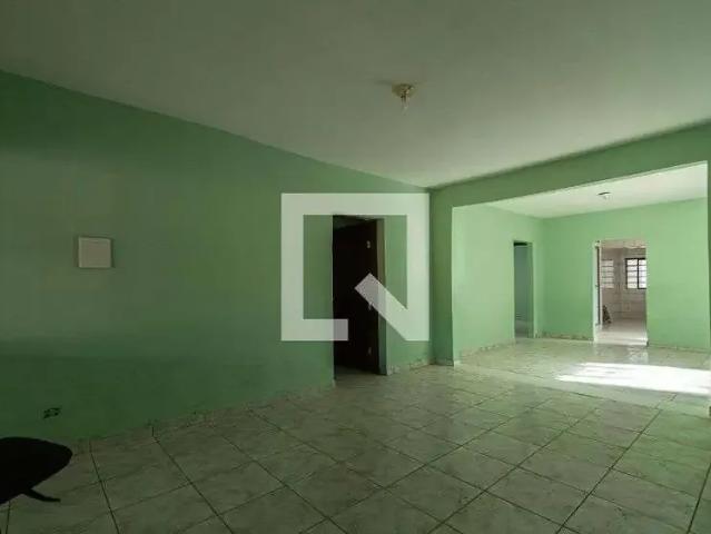 Casa / Sobrado para Locação em Sorocaba/SP Jardim Maria do Carmo 8 Quartos