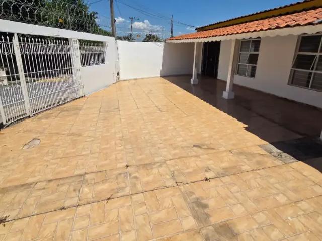 Casa / Sobrado para Locação em Sorocaba/SP Jardim Maria Eugênia 3 Quartos