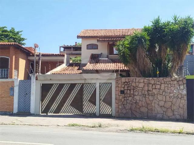 Casa / Sobrado para Locação em Sorocaba/SP Jardim Sorocabano 3 Quartos