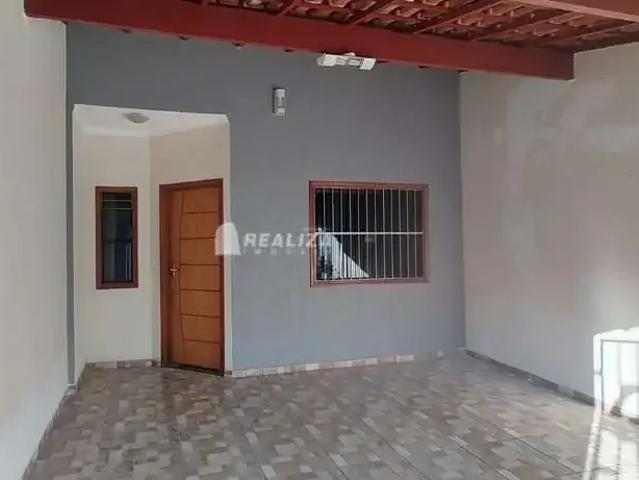 Casa / Sobrado para Locação em Sorocaba/SP Jardim Saira 3 Quartos