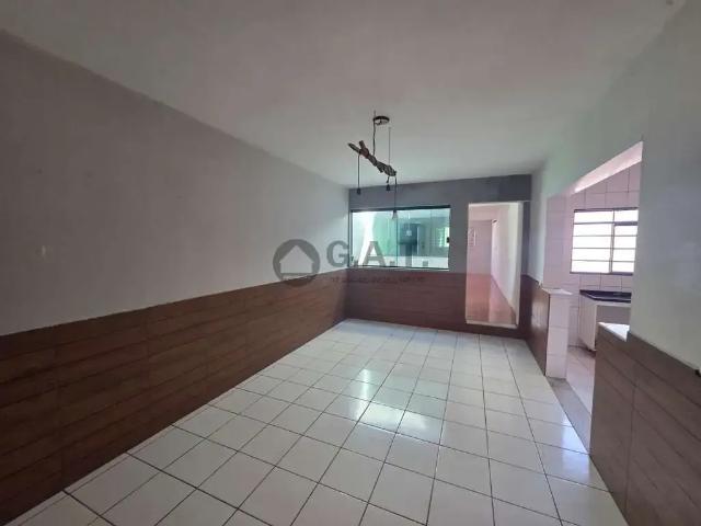 Casa / Sobrado para Locação em Sorocaba/SP Jardim Saira 2 Quartos