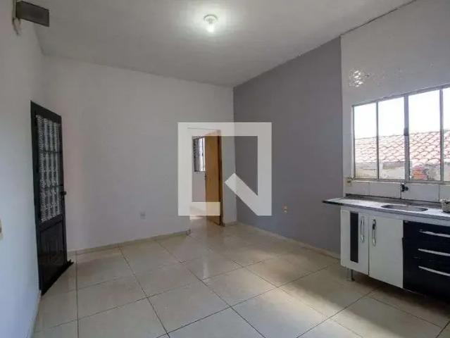 Casa / Sobrado para Locação em Sorocaba/SP Jardim Simus 1 Quartos