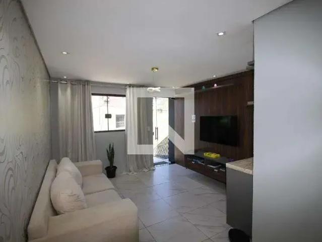 Casa / Sobrado para Locação em Sorocaba/SP Jardim Simus 4 Quartos