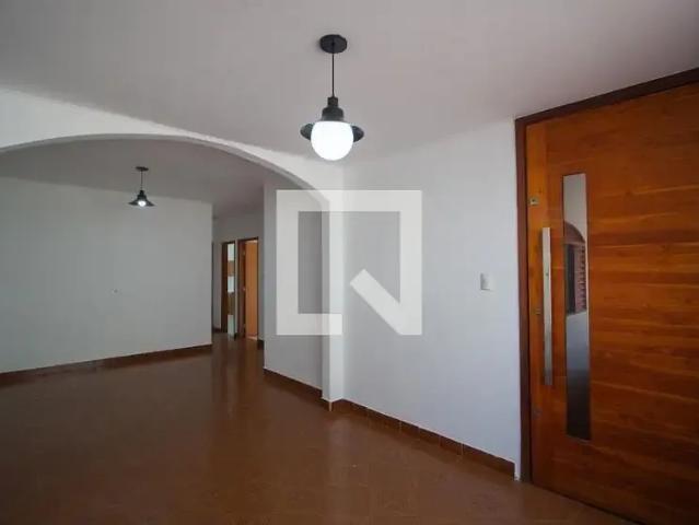 Casa / Sobrado para Locação em Sorocaba/SP Jardim Paulistano 3 Quartos