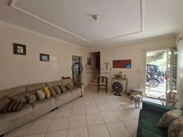 Casa / Sobrado para Locação em Sorocaba/SP Lopes de Oliveira 3 Quartos