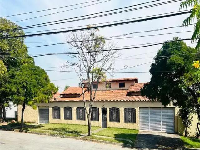 Casa / Sobrado para Locação em Sorocaba/SP Parque Campolim 3 Quartos