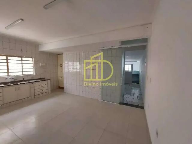 Casa / Sobrado para Locação em Sorocaba/SP Parque das Laranjeiras 3 Quartos