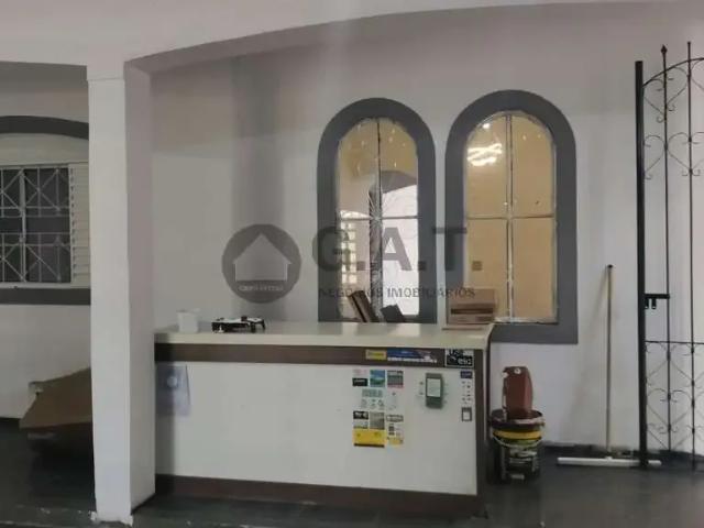 Casa / Sobrado para Locação em Sorocaba/SP Parque das Laranjeiras 3 Quartos