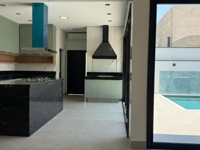 Casa / Sobrado para Locação em Sorocaba/SP Parque Ibiti Reserva 4 Quartos